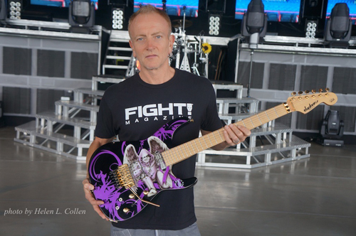 Phil Collen Auctioning Custom ‘Wings’ Guitar – Jackson® Guitars Blog
